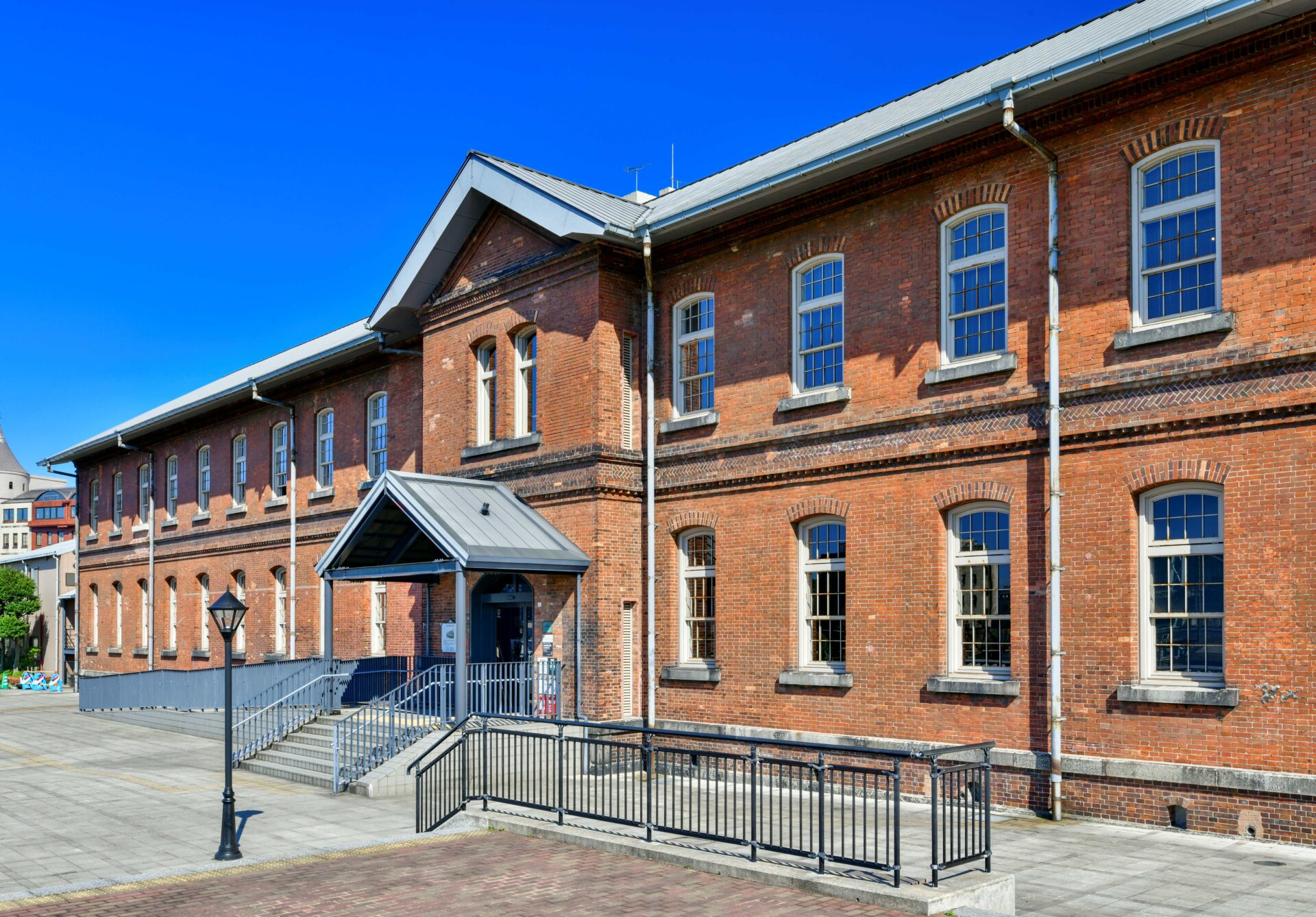 Popular Spot – MOJIKO RETRO